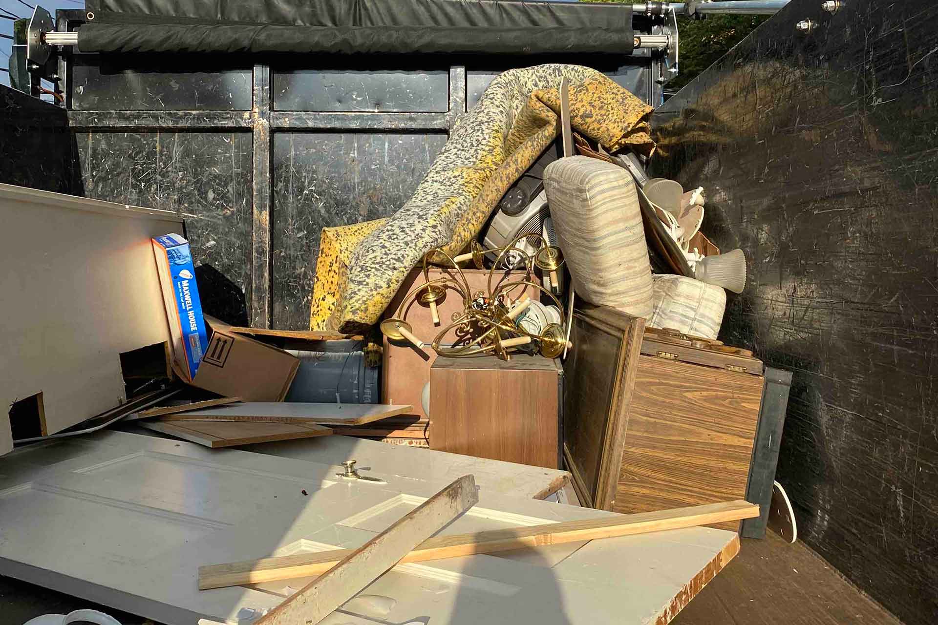 Junk Removal Shaker Heights | Black Diamond